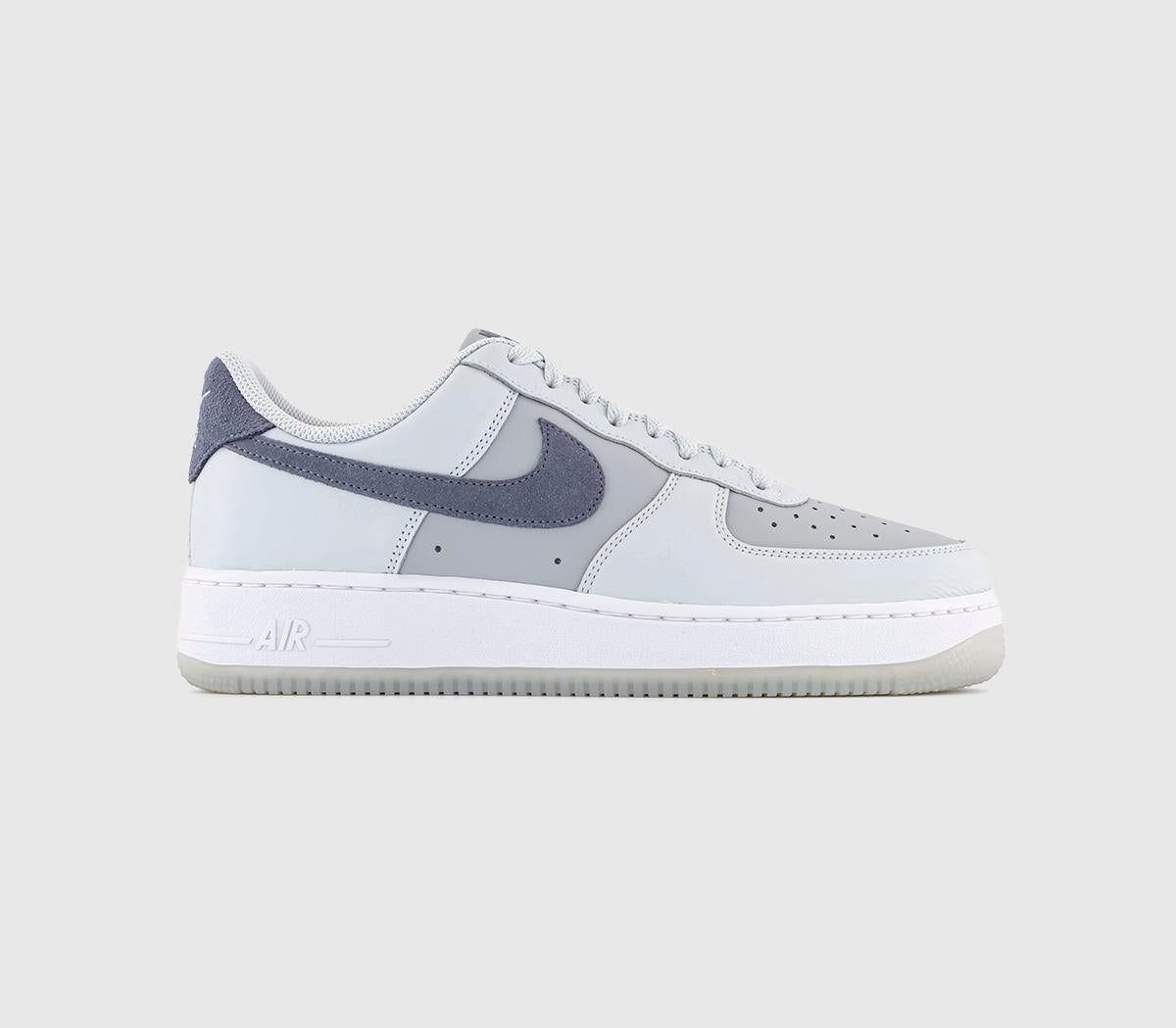 Nike – OFFCUTS SHOES by OFFICE